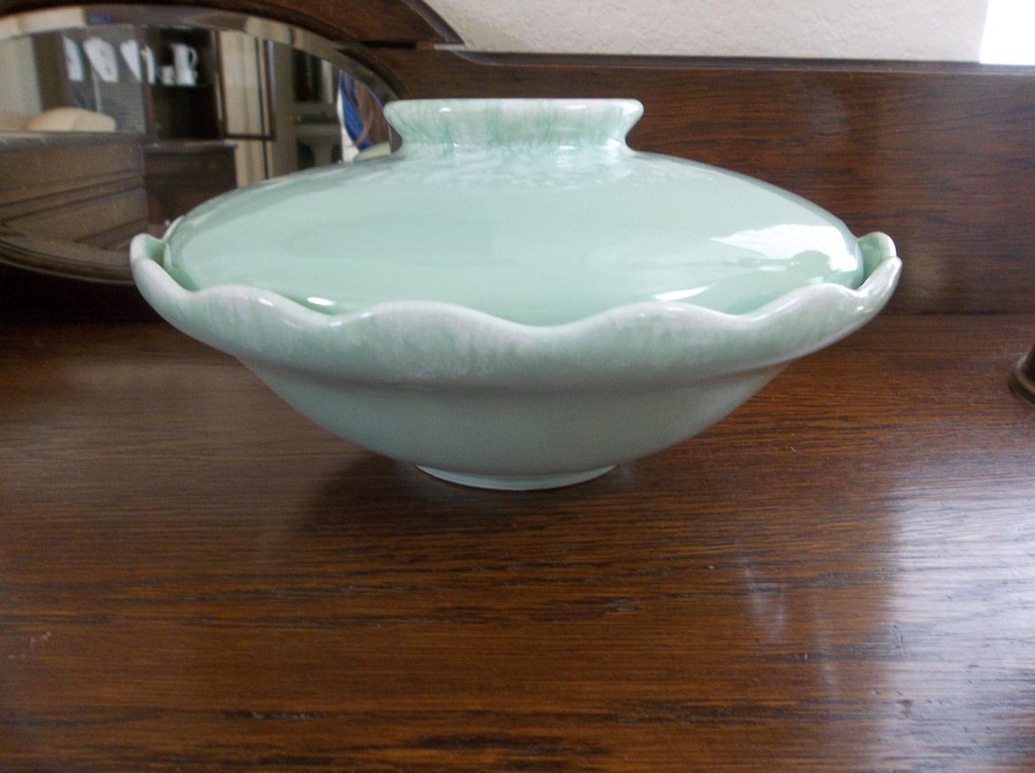 Vintage Hull Pottery Mint Covered Serving Dish – Haute Juice