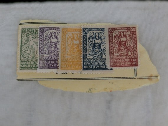 A Collection of 5 Different 1930s Era Colorful Napa Para