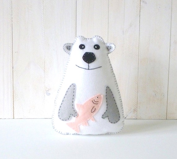 Stuffed Polar Bear PATTERN // Sew by Hand by LittleHibouShoppe