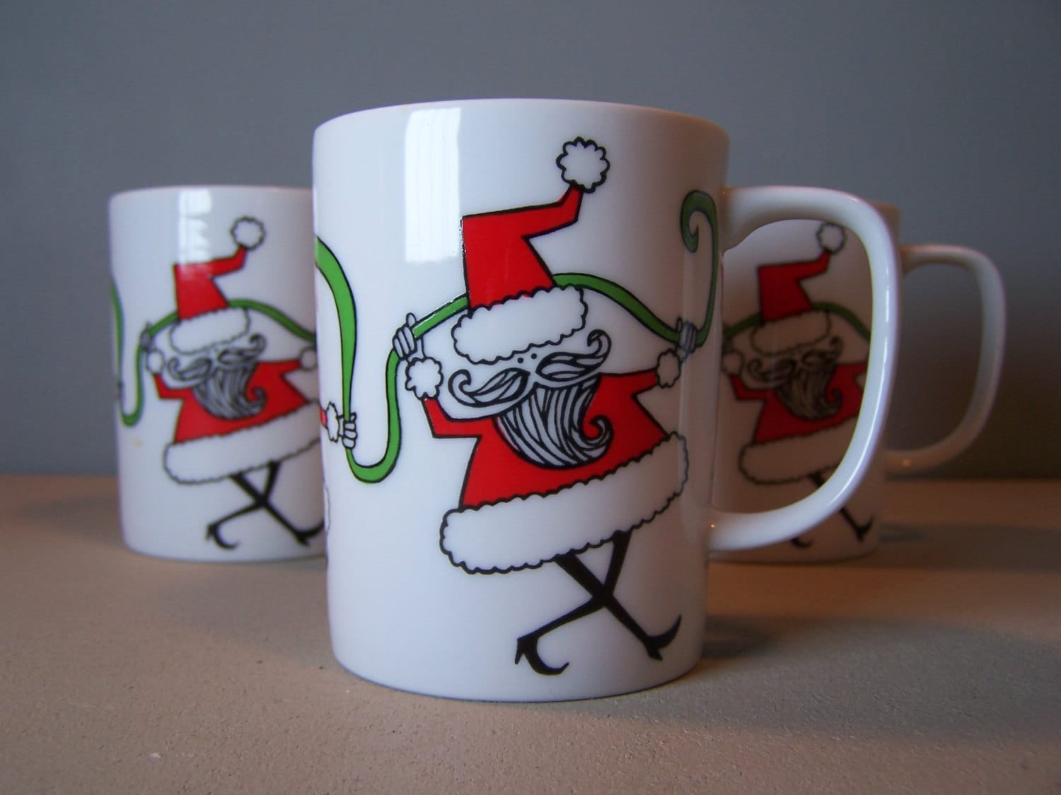 Vintage Fitz and Floyd Dancing Santa Mugs Set of 3 – Haute Juice