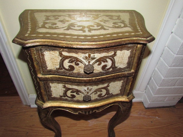 Antique Vintage Florentine Gilt Gold Table Italy Nightstand Italian ...