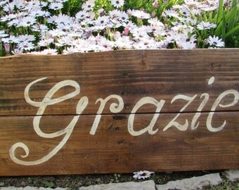Grazie Wood Pallet Hanging Wall Sign