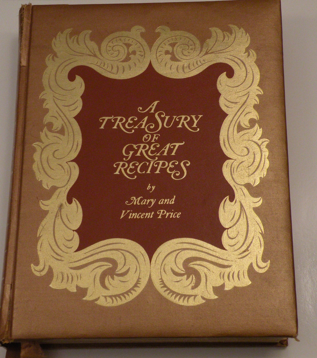 Rare 1st Edition VINCENT PRICE COOKBOOK A Treasury of Great