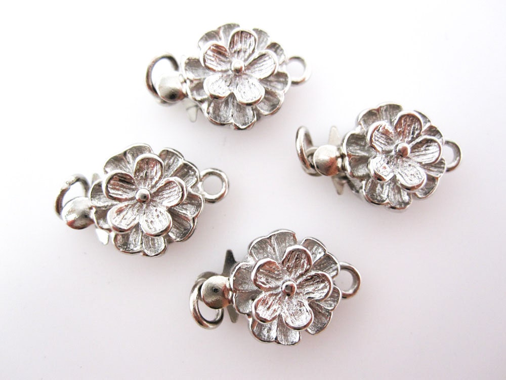 2 Flower Clasps Single Strand Clasps Flower Box by loveofjewelry