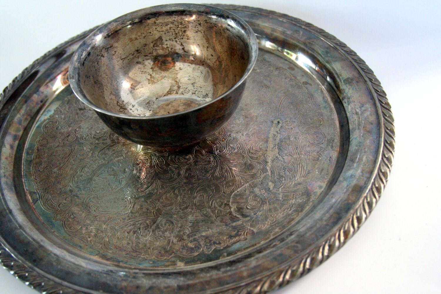 Vintage Oneida Silverplate Silver Tray Chip Dip Vegetable Bowl