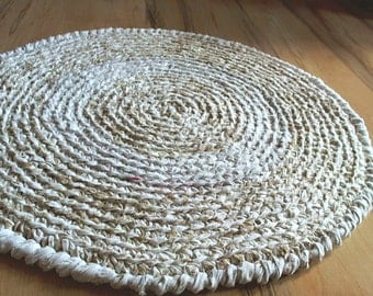 Round Rag Rug 25" Neutral colors Upcycled cotton fabric, Bath mat