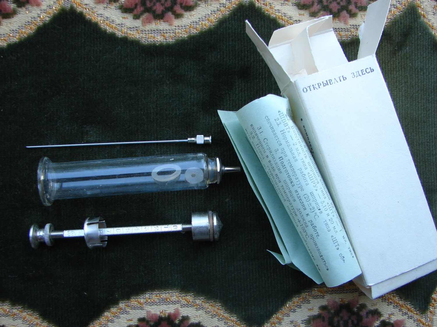 Soviet medical syringe, ussr vintage hypodermic injector / Soviet ...