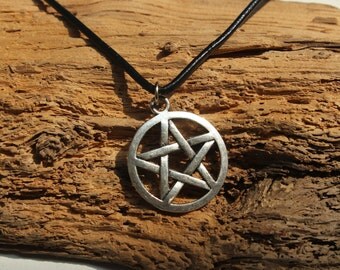 Pretty retro silver pentagram necklace, star necklace,,black wax rope ...
