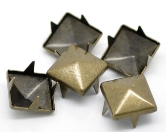 Pyramid stud rivet | Etsy
