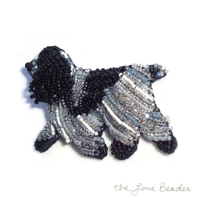 Blue Roan ENGLISH COCKER SPANIEL beaded dog pin brooch art