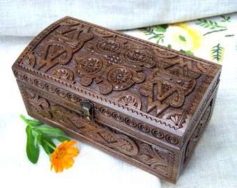 Popular items for medieval jewellery on Etsy