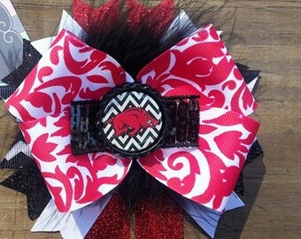 Popular items for razorback hair bow on Etsy