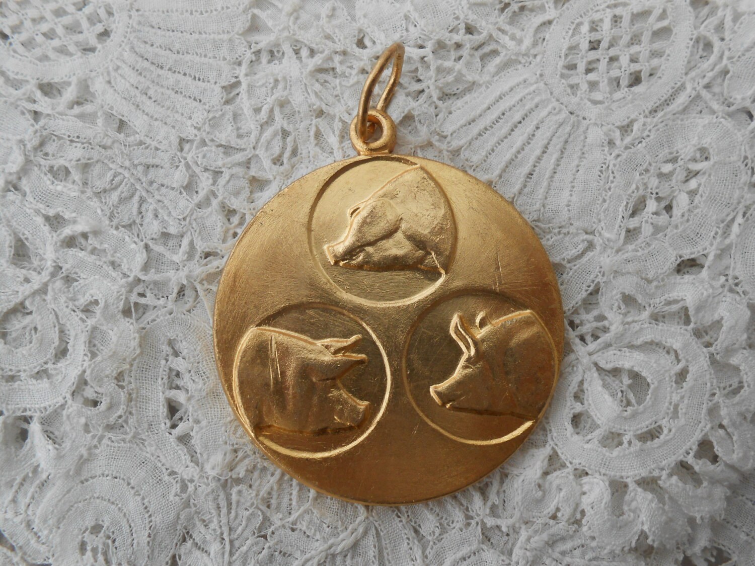 Vintage pig medal/pendant