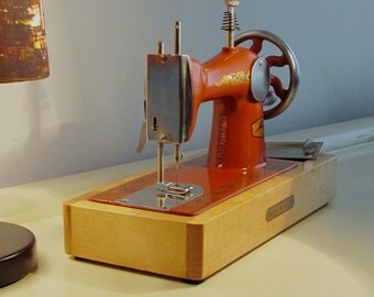 Popular items for hand crank on Etsy