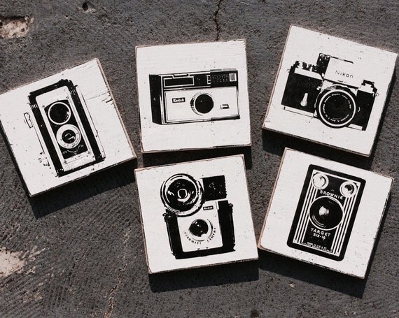 Set of 5 Vintage Retro Camera signs 7 x 7