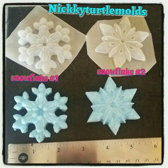 Snowflake molds 2 styles Flexible Plastic Resin Mold