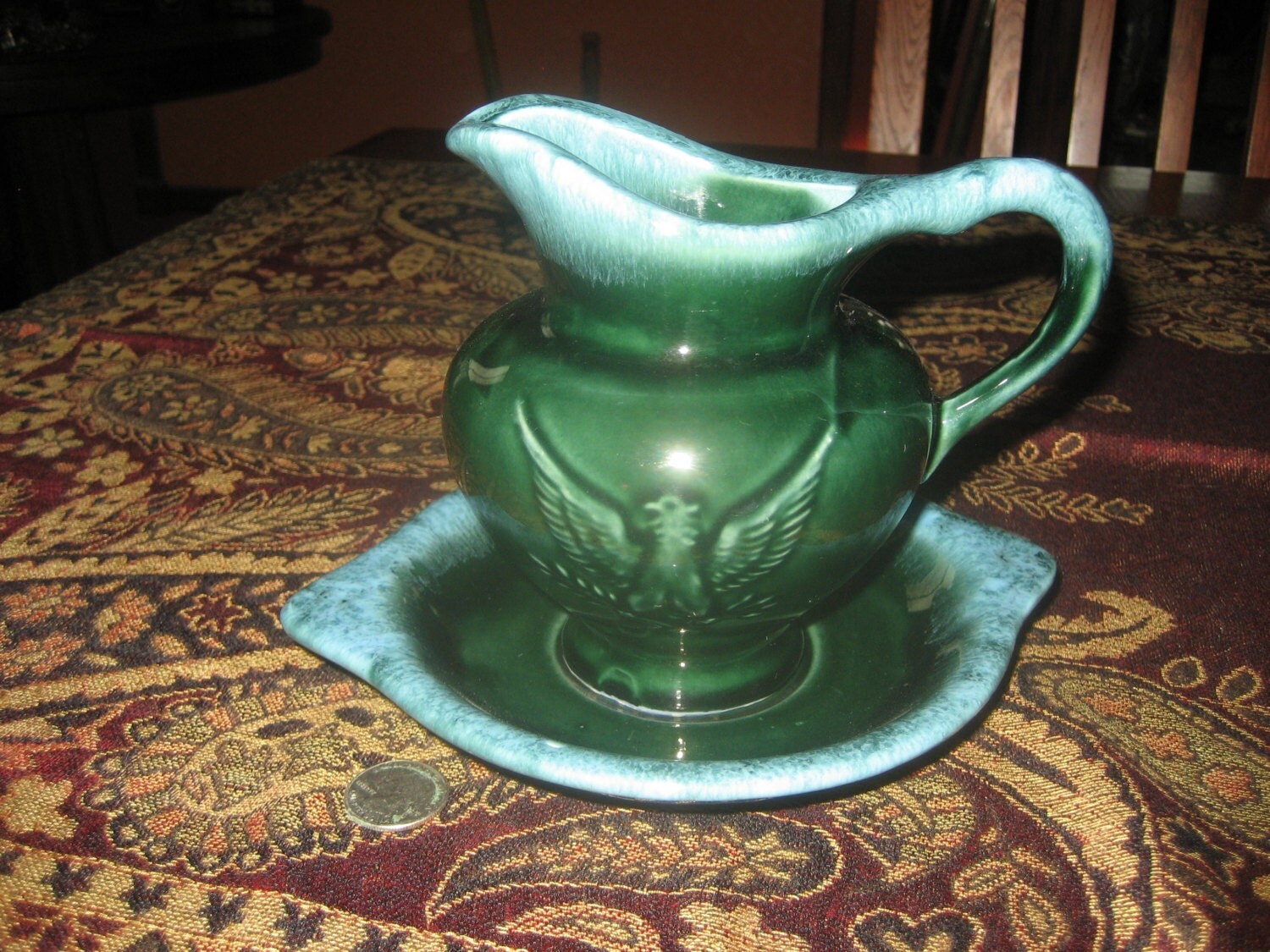 Hull Pottery Pitcher with Rest Plate – Haute Juice