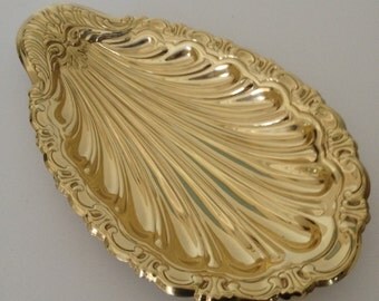 Popular items for shell shaped dishes on Etsy