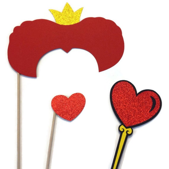 Photo Booth Props Queen of Hearts Themed Photo Booth Props