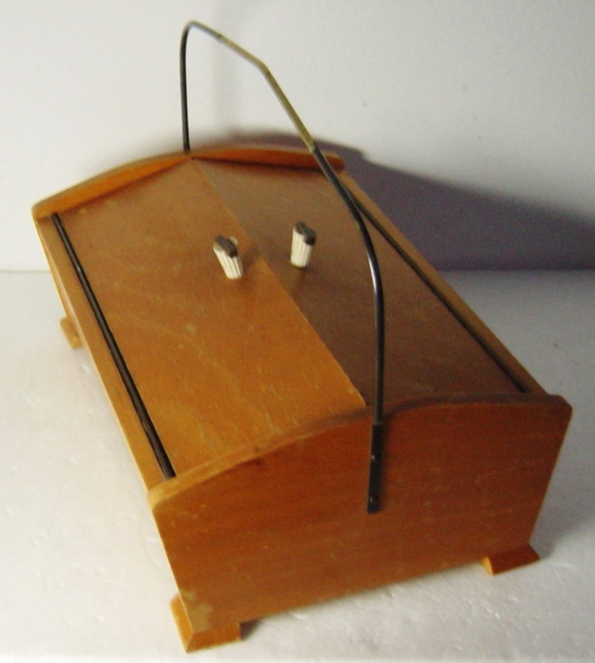 vintage 50s/60s portable wooden sewing box – Haute Juice