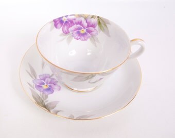 Vintage Romania Tea Set 17 Piece Fine by LeVintageGalleria on Etsy