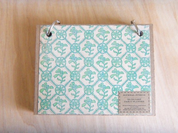 Refillable To-Do List Daily Planner Binder with Quotes