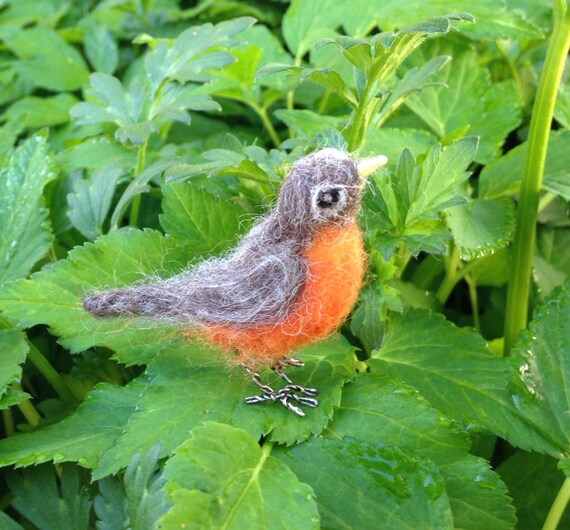 Needle felt Robin Tiny Bird MIniature Wool Bird Home Decor