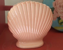 Popular items for clam shell planter on Etsy