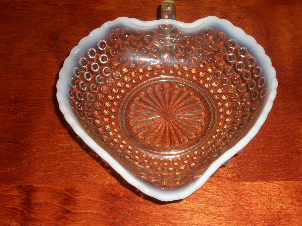 Vintage Fenton Moonstone Opalescent Hobnail Heart Shaped