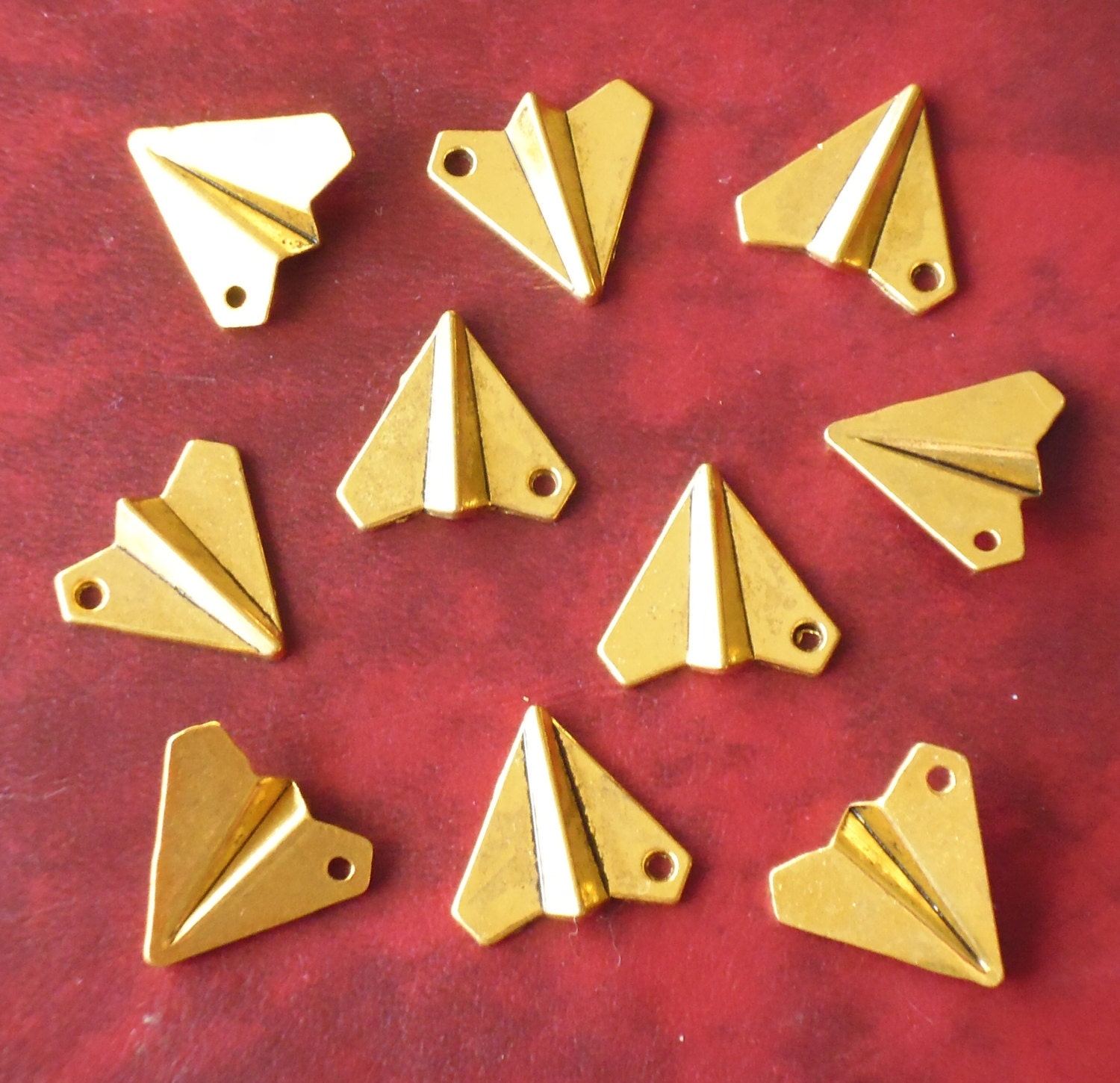 PAPER PLANE Charms X 10 Antique Gold Tone Charm UK By Beadingshaz paper-plane-charms-x-10-antique-gold-tone-charm-uk-by-beadingshaz