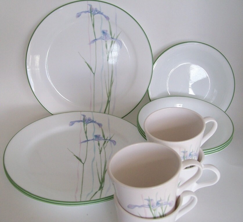 Vintage Corelle Corning Shadow Iris Cups, Dinner Plates, and Cereal ...
