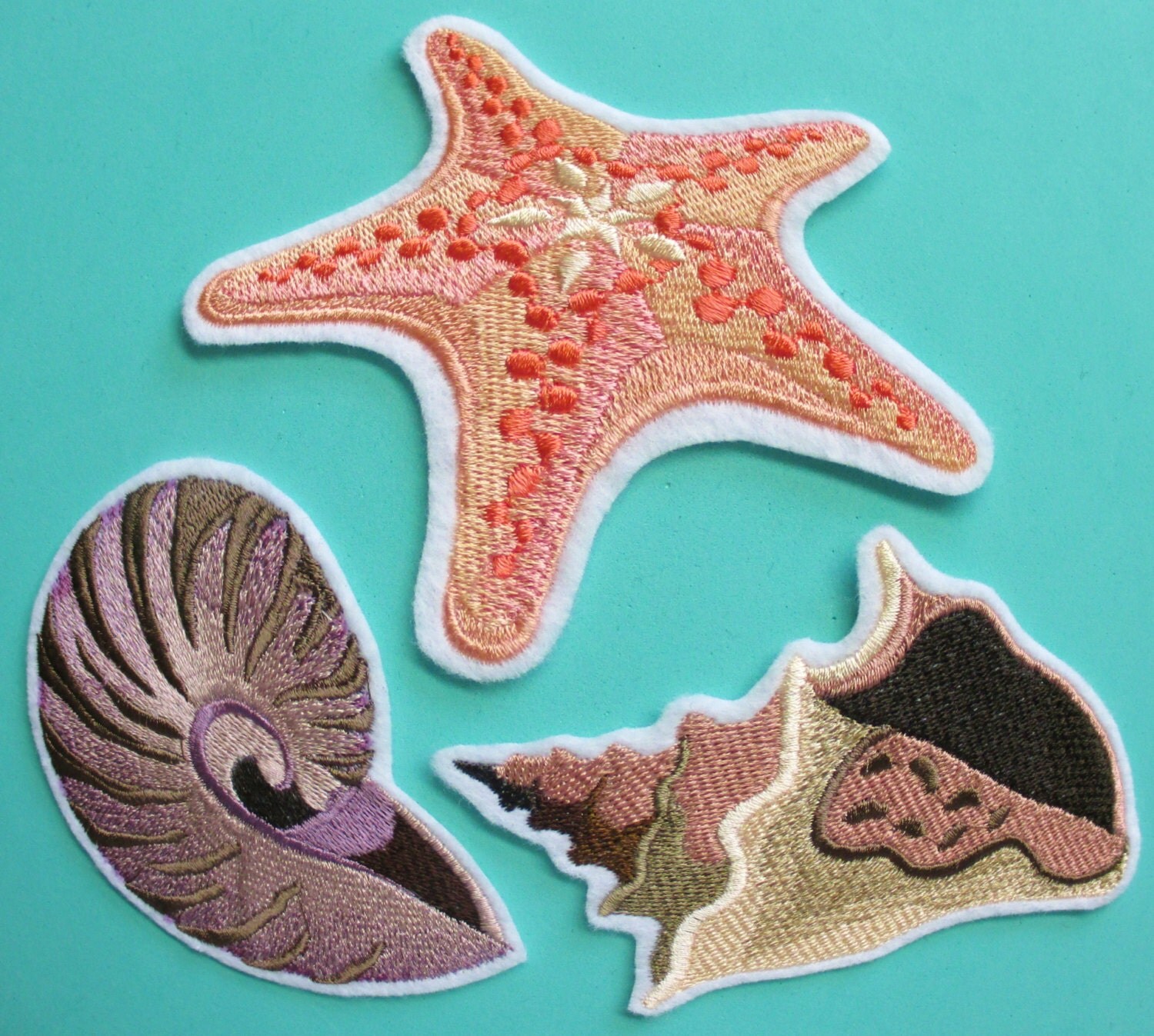 Set of 3 Embroidered Seashell Appliques Sun-sational