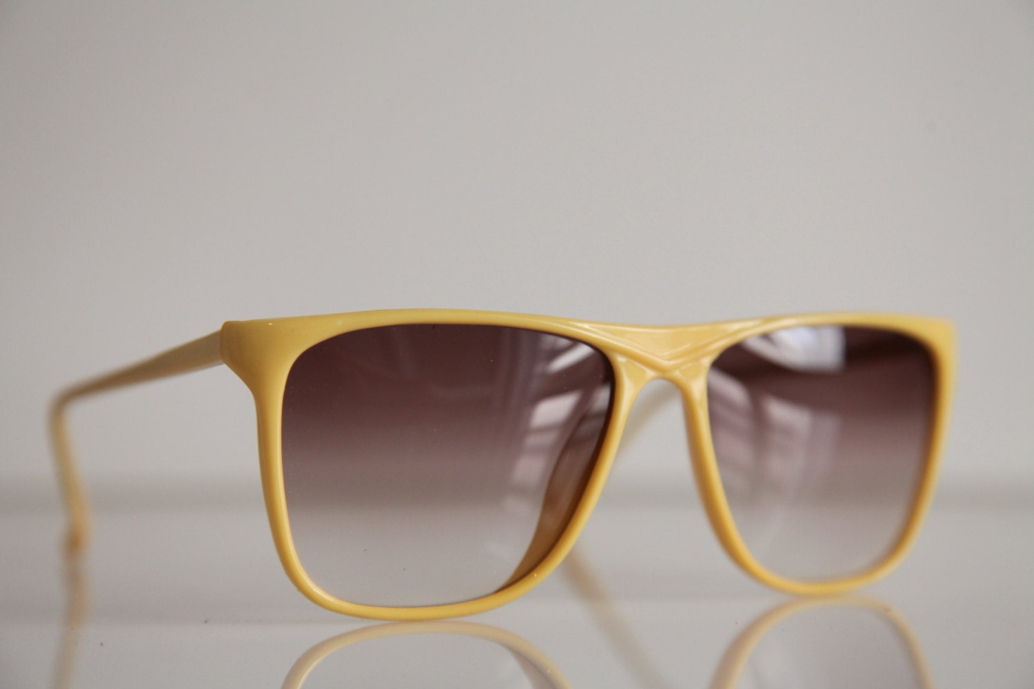 Vintage 1990’s Yellow Frame, Gradient Gray-Red Lenses – Haute Juice