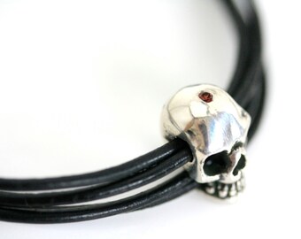 Handmade Alternative Jewelry. Made in NYC by Rebelideal on Etsy