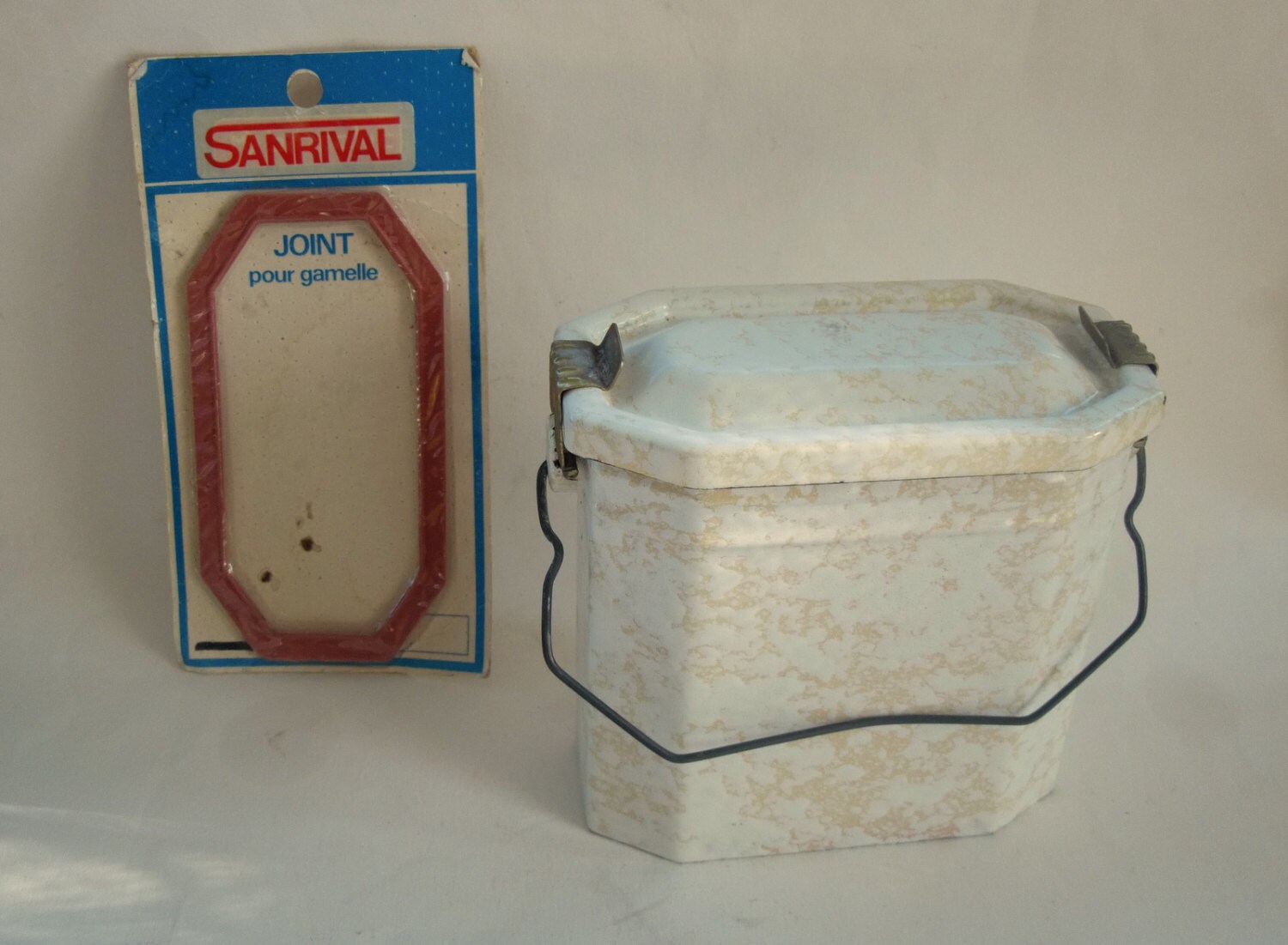 French Enameled Metal Box with Lid and Handle, Vintage Enamel Lunch ...
