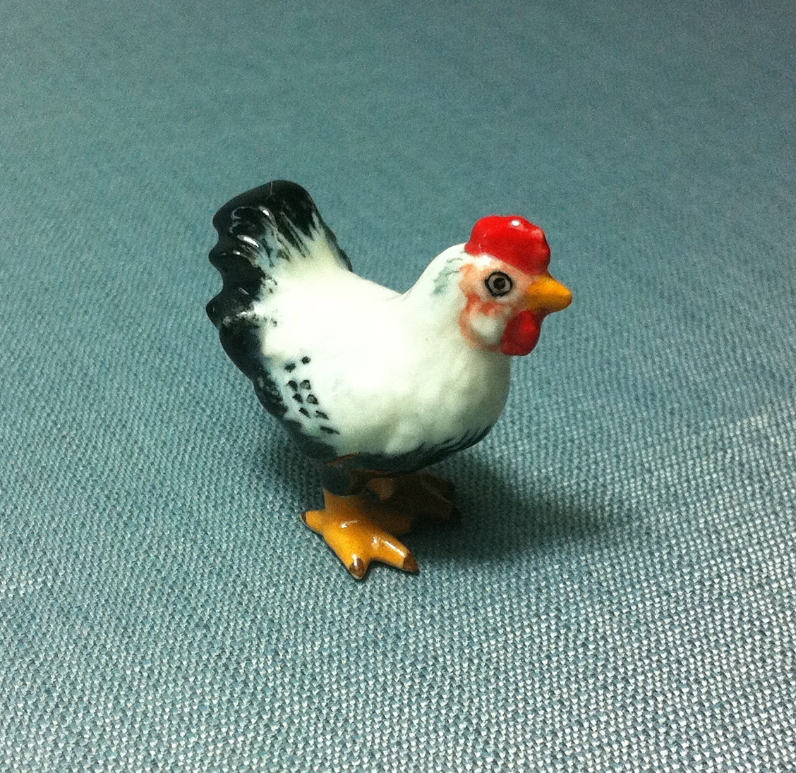 Miniature Ceramic Rooster Hen Chicken Animal Cute Little Tiny