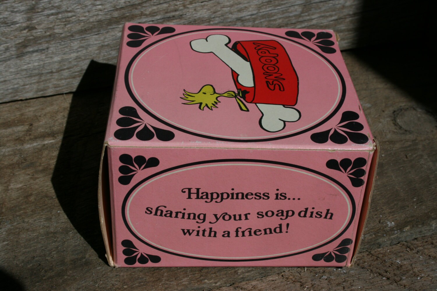 PEANUTS: Snoopy & Woodstock soap dish by makeroom4greta on Etsy