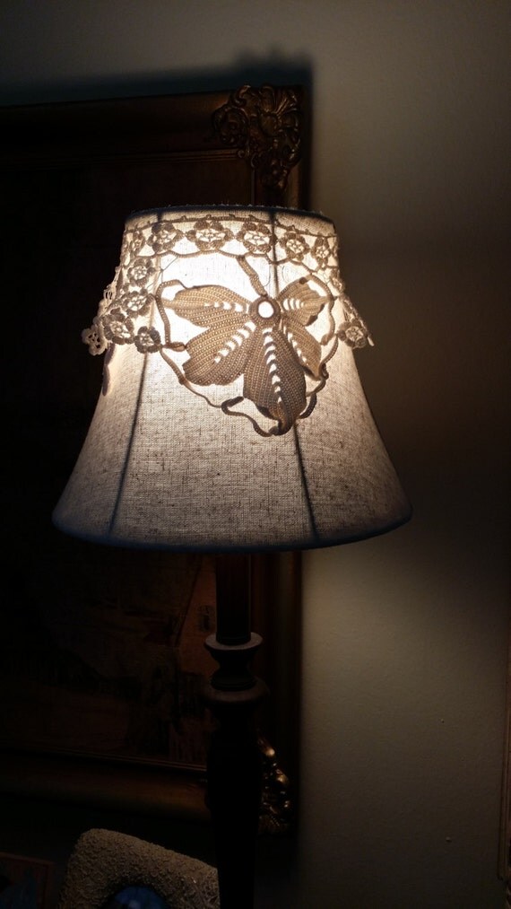 Vintage Lace Lamp Topper