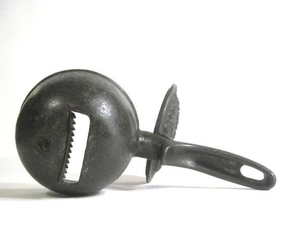 Antique Cast Iron Ice Shaver