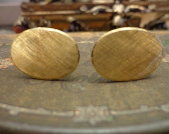 Popular items for solid gold cufflinks on Etsy