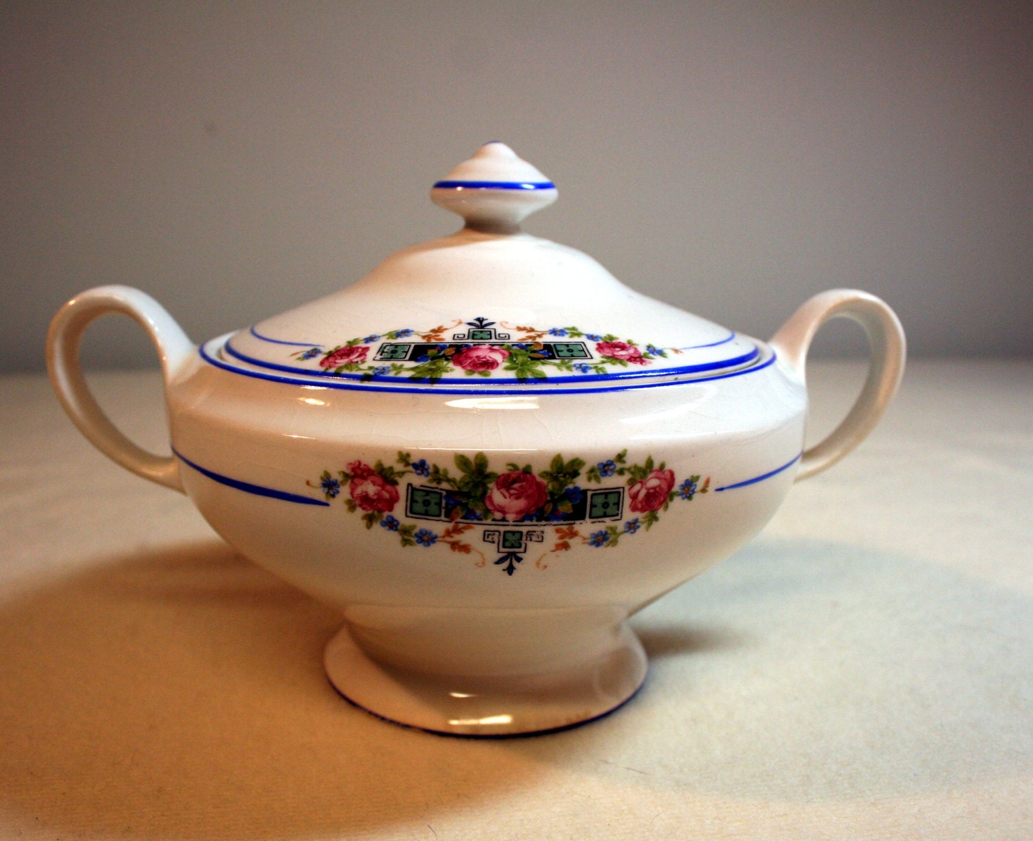 Thompson Aladdin china-sugar bowl-covered sugar-art deco-blue bands ...