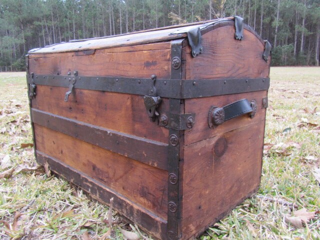 Antique Steamer Trunk, Small Round Top Trunk,chest,storage box, – Haute ...