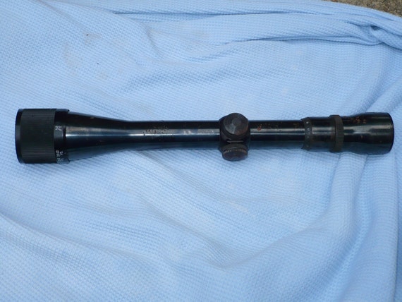 Vintage Antique 1960's Weaver Rifle Scope V9 Model Made in