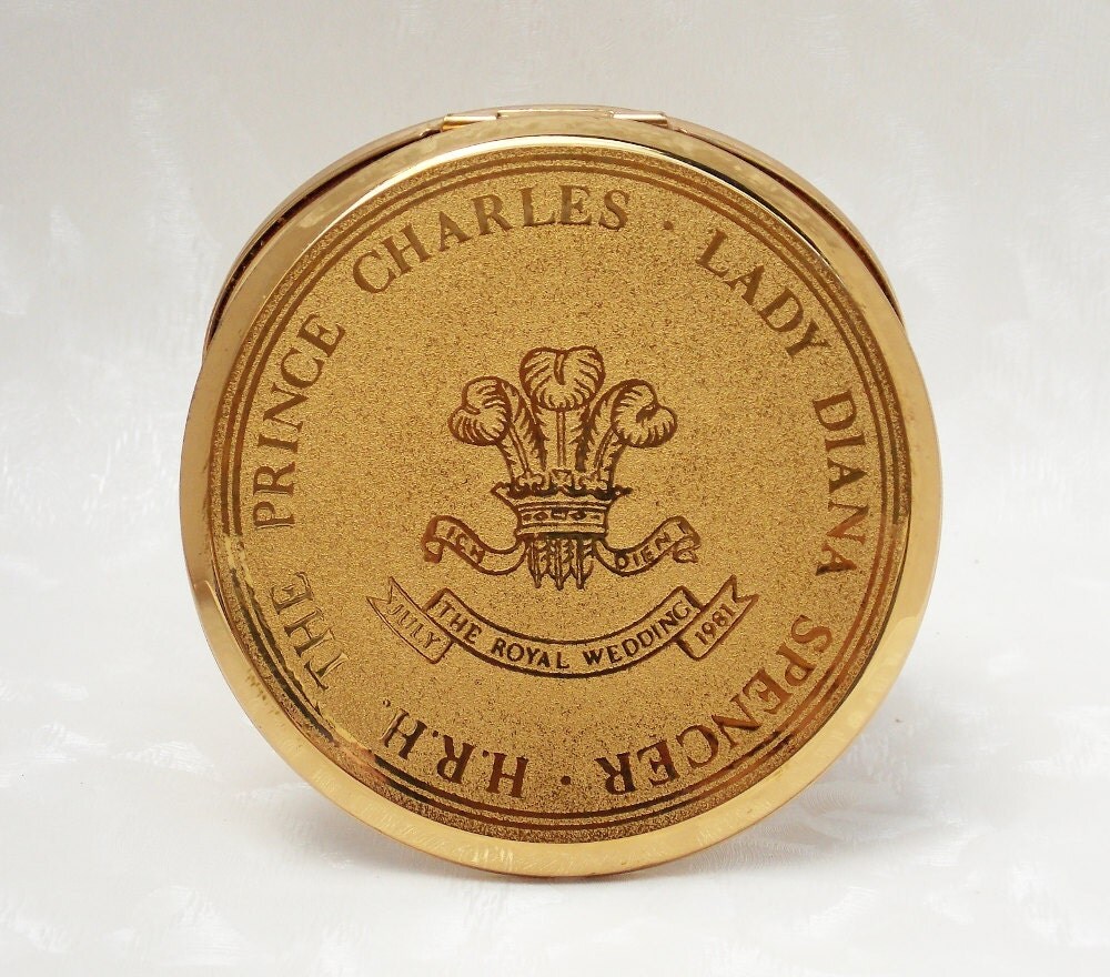 Powder Compact, Stratton Powder Compact, Mirror Compact, Royal Wedding ...