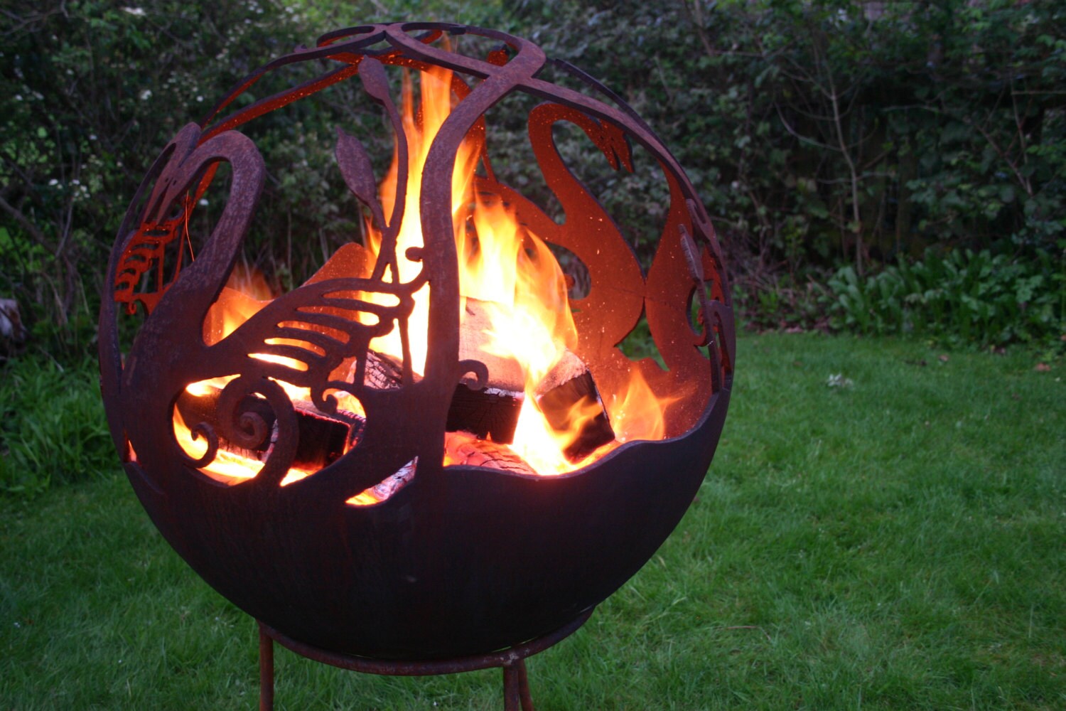 Fire Sphere 700mm Sculptural Fire Pit