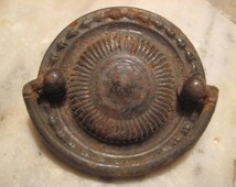 Popular items for round drawer pulls on Etsy
