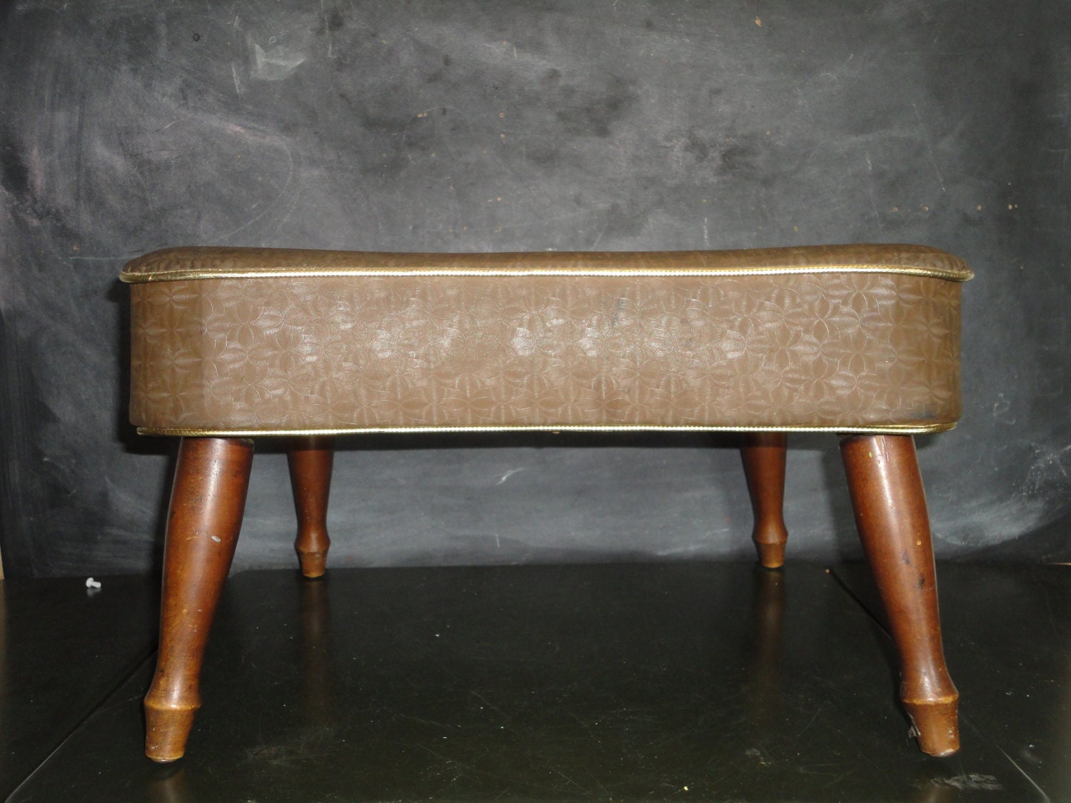 Vintage Retro Small Textured Vinyl Footstool Foot Stool-Foot Rest-Mid ...