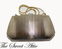 Popular items for shell purse on Etsy