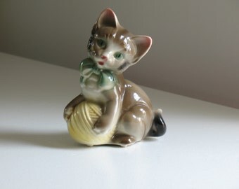 Popular items for kitsch collectibles on Etsy