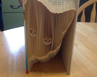 Peeping cat folding book art pattern. Book folding pattern.Book art ...